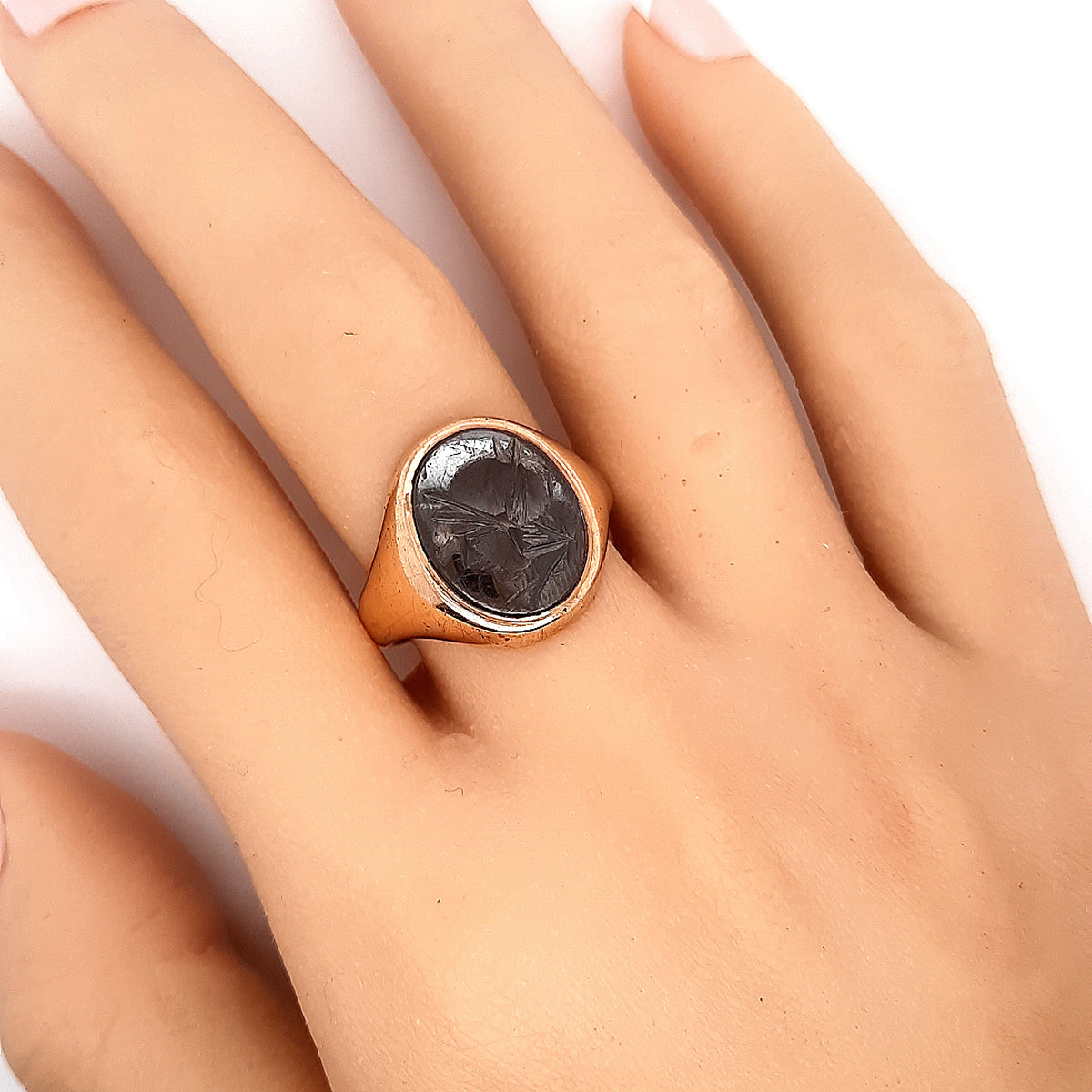 9ct Yellow Gold & Hematite Centurion Head Signet Ring c1967 – The ...